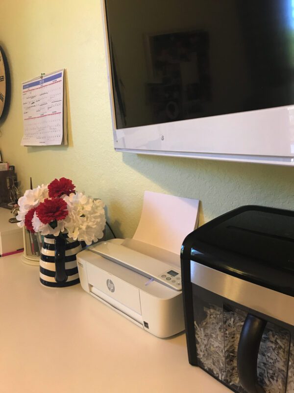 freebies and how to organize the clutter that some items bring.
